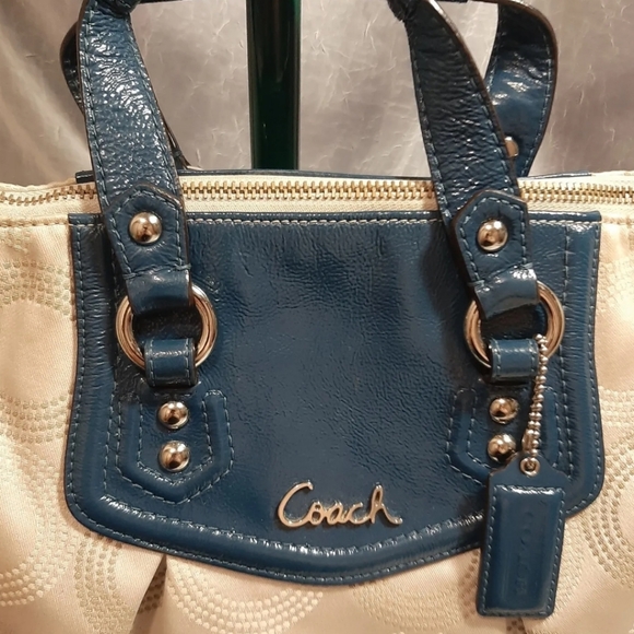 Coach | Bags | Coach F2027 Ashley Signature Cloth Patent Leather ...